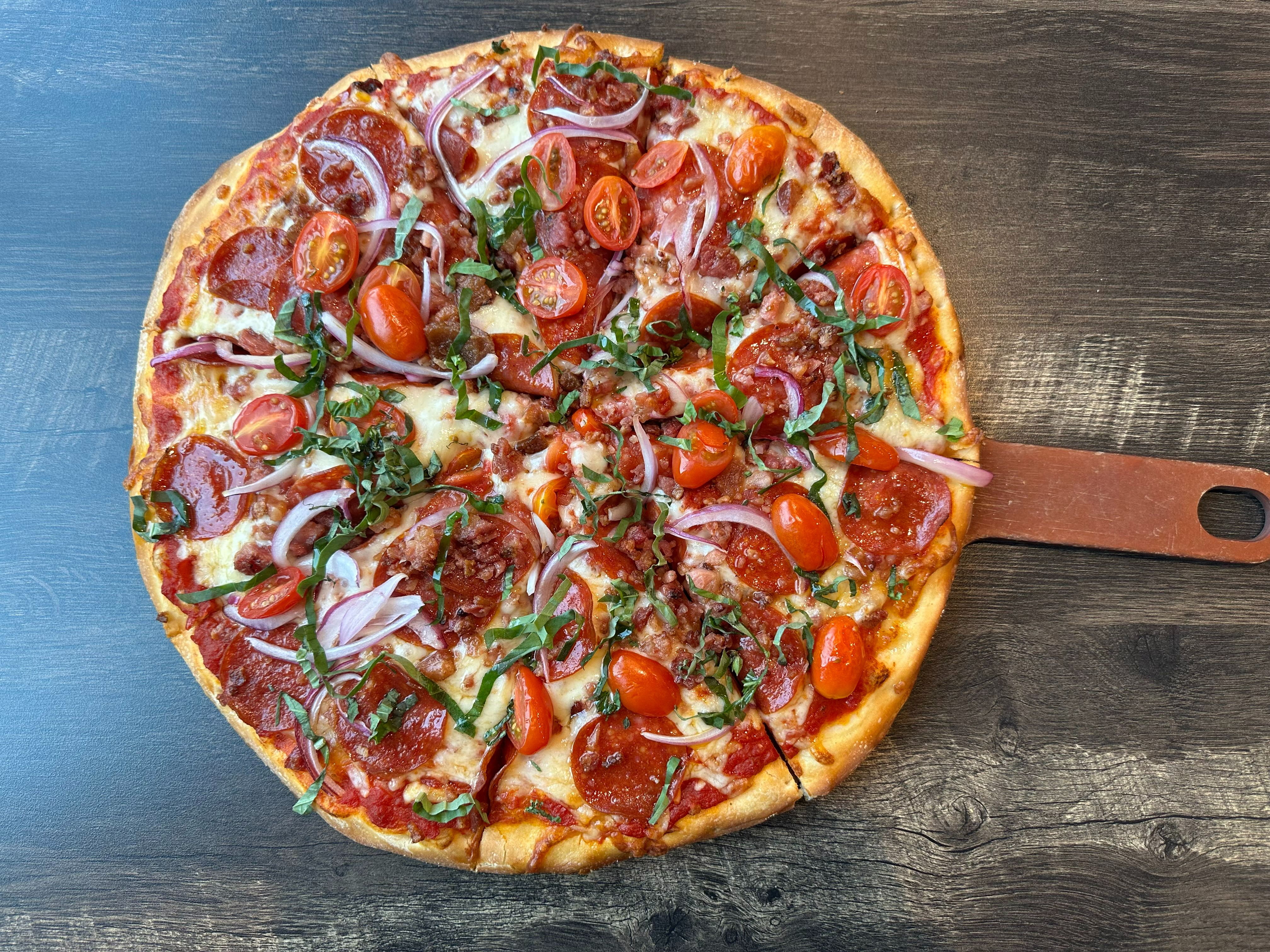 Invictus Pizza Kitchen Online Menu | Best Pizza in Sioux Falls
