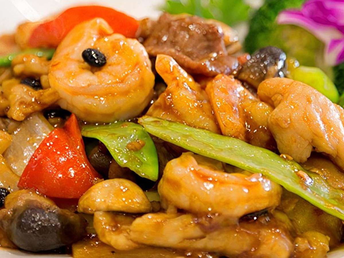 Best Chinese food in Riverside, CA | Monark Asian Bistro | Chinese food ...